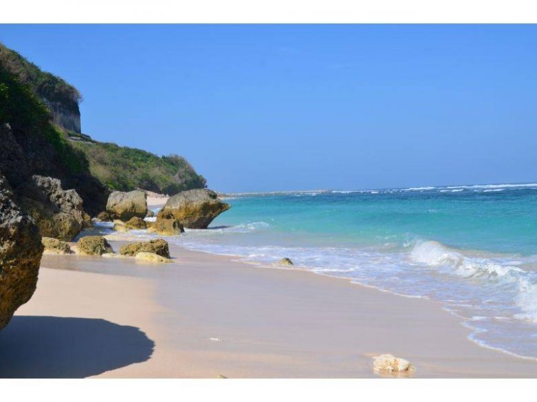 Pantai Karma Kandara Bali Harga Tiket Masuk Desember 2025, Buka Jam ...