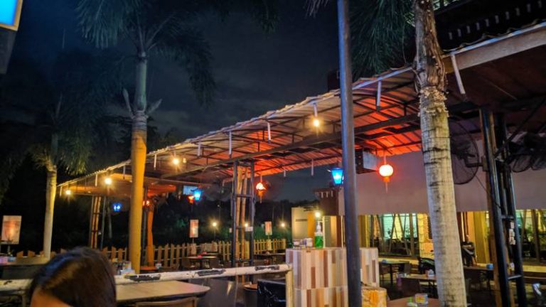 10 Cafe Di Batam Yang Pemandangannya Indah Dan Cocok Untuk Nongkrong ...