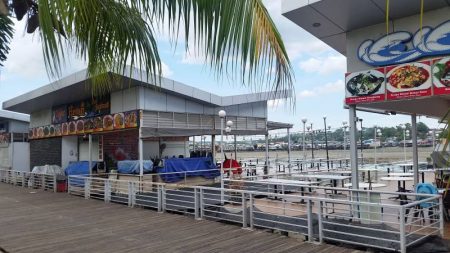 10 Cafe Di Batam Yang Pemandangannya Indah Dan Cocok Untuk Nongkrong ...