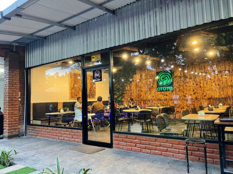 12 Cafe Di Cimahi Murah Yang Cocok Untuk Anak Muda! - PanduanWisata.id