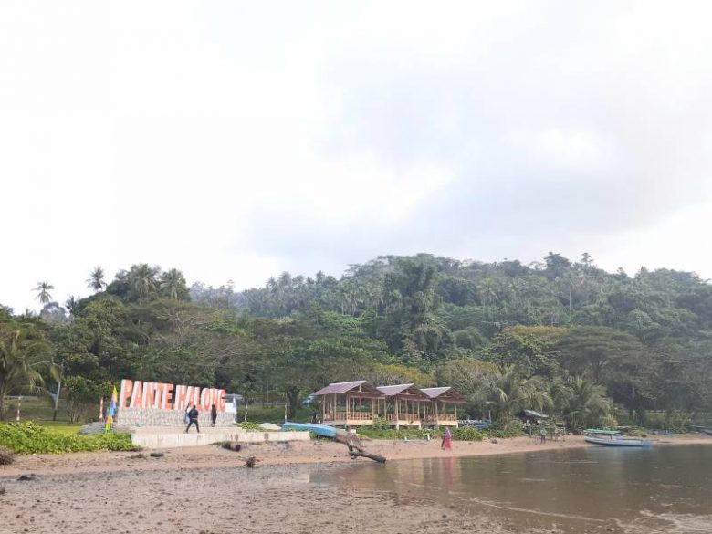 Pantai Halong, Objek Wisata Terbaru Kota Ambon - PanduanWisata.id